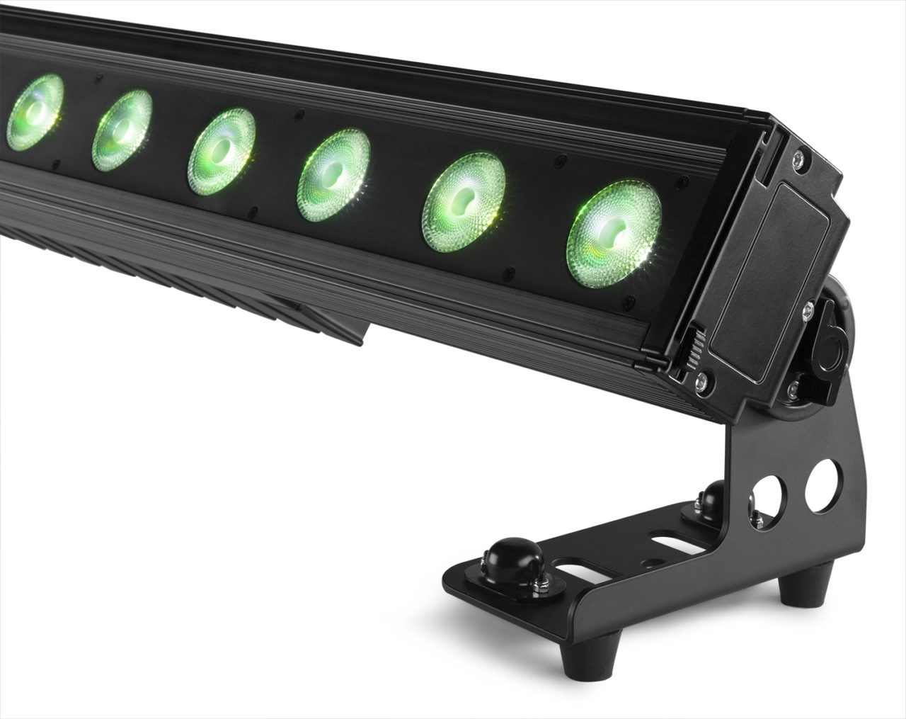 LCB1215IP LED Bar IP65 12x 15W 6-in-1 LEDs - beamZ